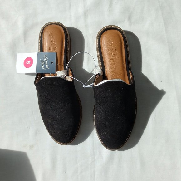 Universal Thread Goods Co | Shoes | Nwt Universal Thread Maura Flats | Poshmark